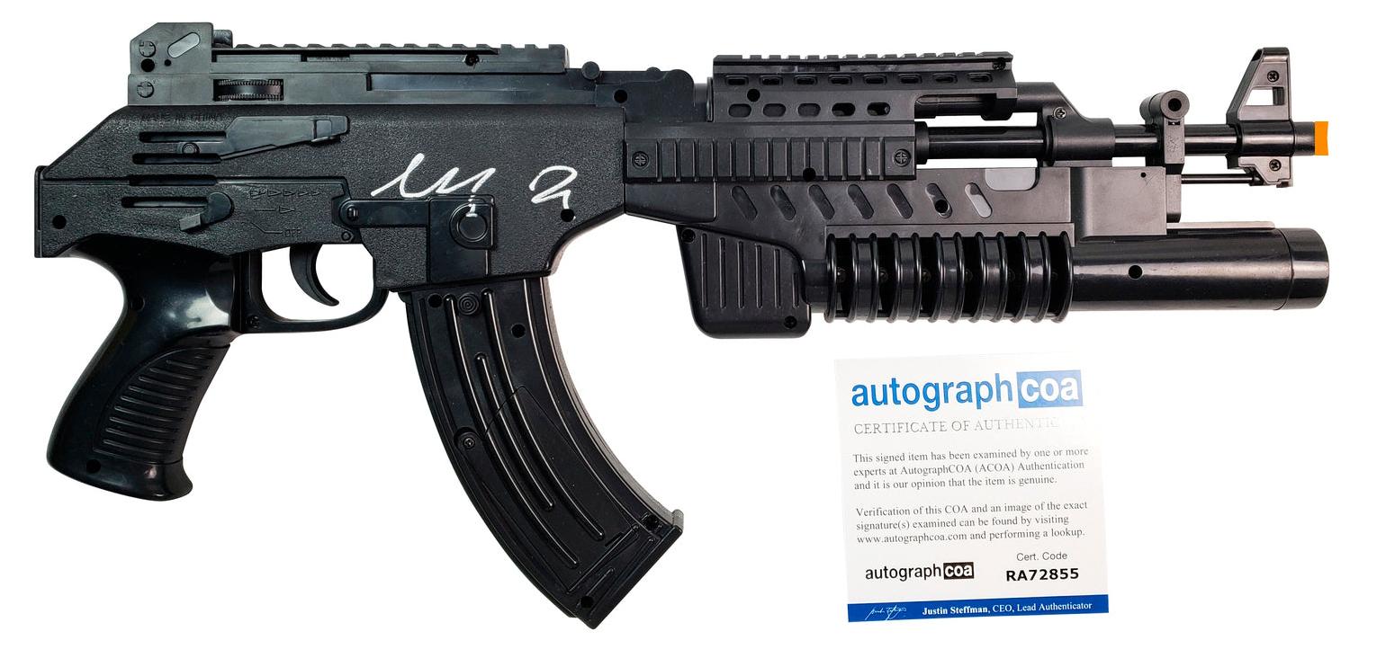 Al Pacino Scarface Autographed Signed Toy Machine Gun Tony Montana ...